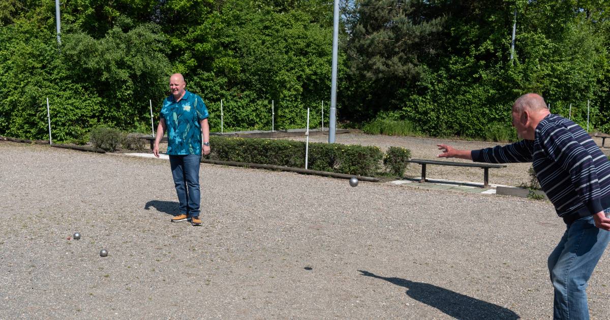 De ballen rollen goed, maar de kantine lekt al jaren aan alle kanten ...