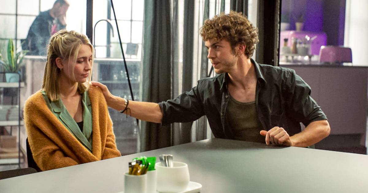 Volgende week in ‘Lisa’: Jonas wil Lisa (eindelijk) kussen, maar Katja ...