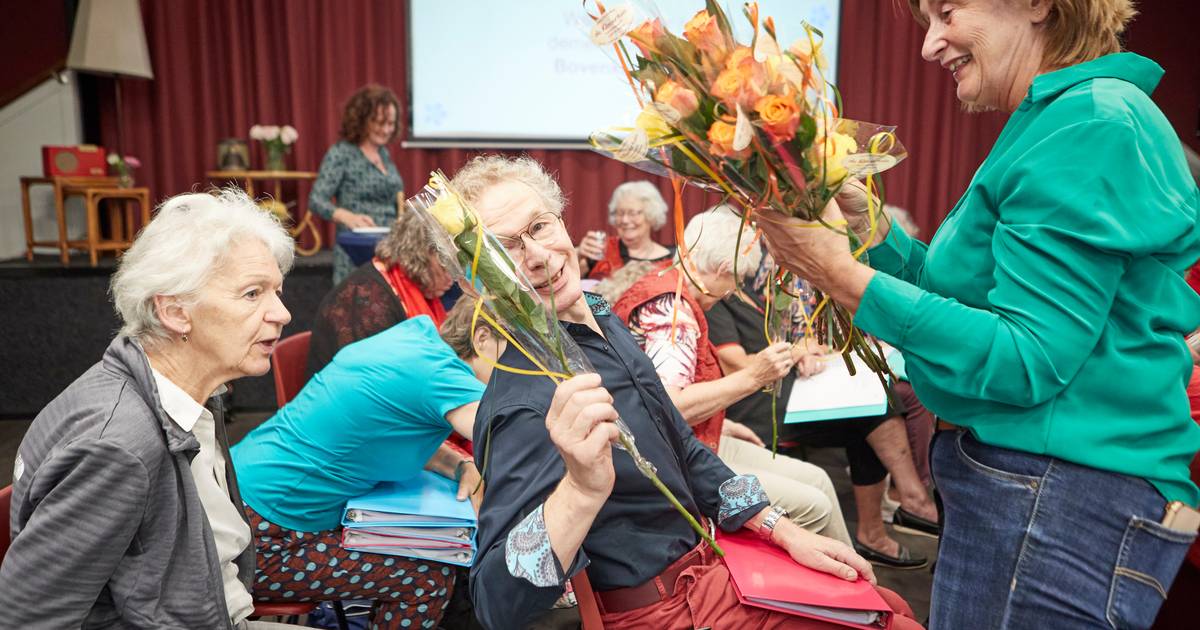 Dementievriendelijk koor maakt indruk in Zutphen: ‘Zingen is een taal ...