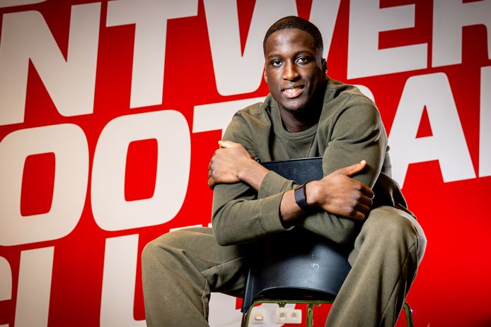 Soumaïla Coulibaly, van Mbappé en Haaland naar Vermeeren: “Als Arthur ...