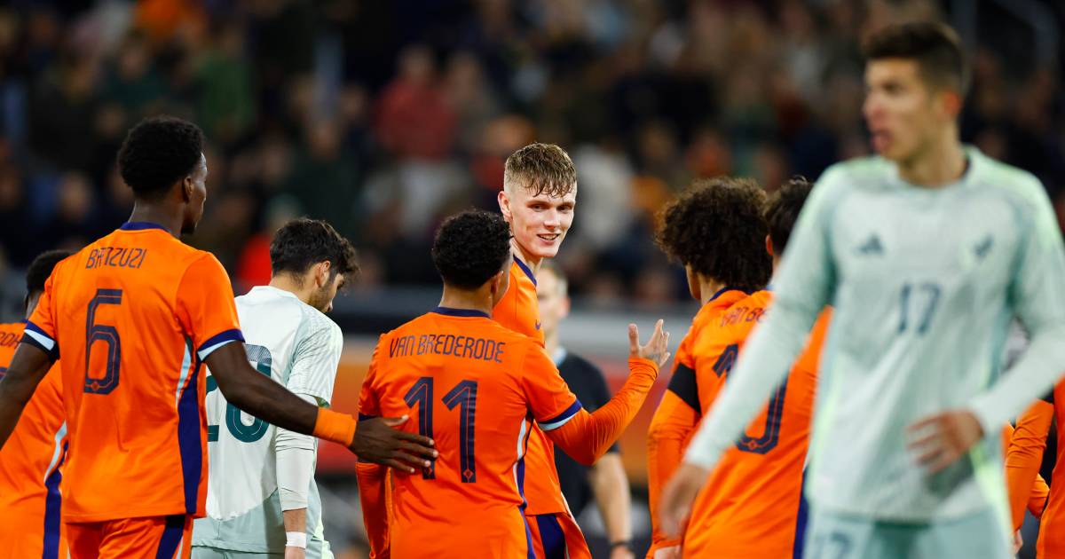 Jong Oranje-debutant Maxim Dekker zorgt voor overwinning in oefenduel met Jong Mexico | Voetbal ...