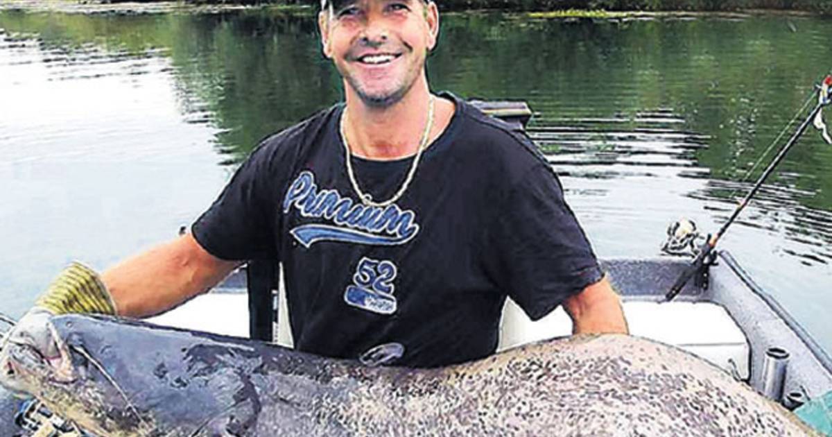 Grootste vis ooit, maar broers vergaten meetlint | Rotterdam | AD.nl