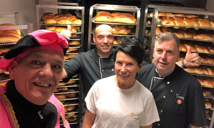 Klaaskoeken marathon in school De Lage Kouter breekt record: 1.147,50 ...