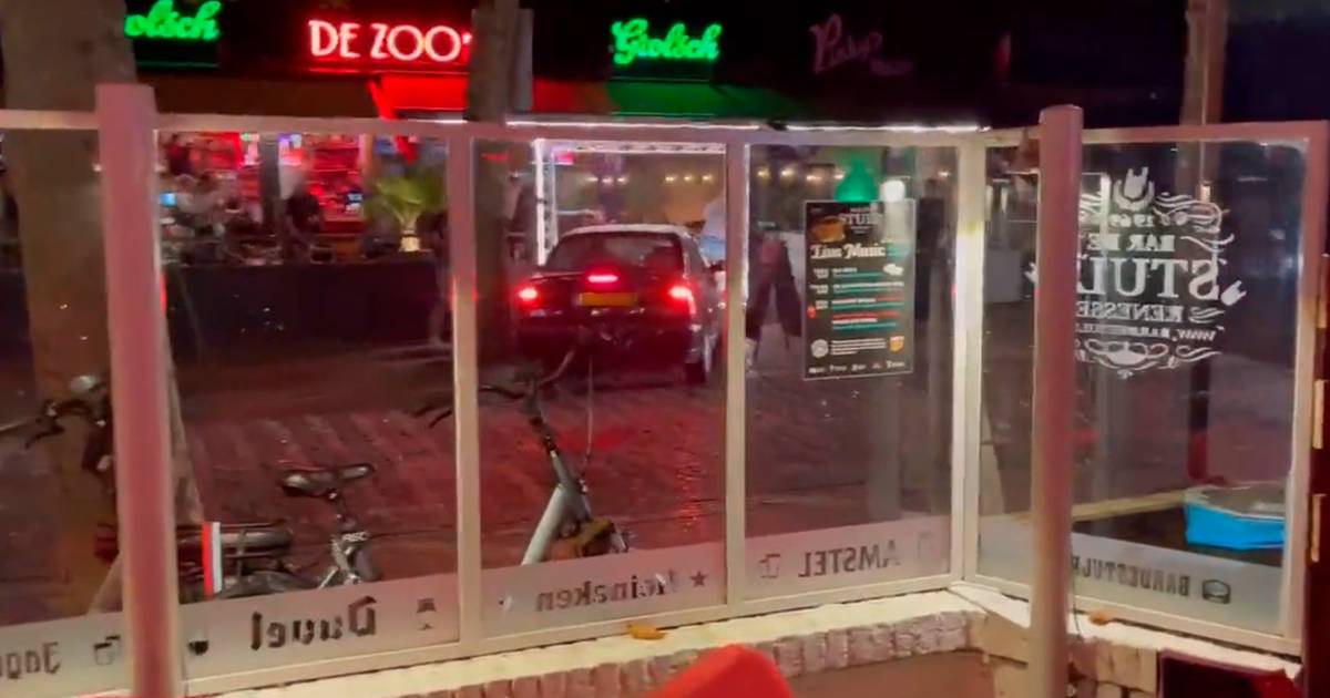 Terrasrijder Renesse verdacht van poging tot moord: ‘Jeroen, ik maak je ...