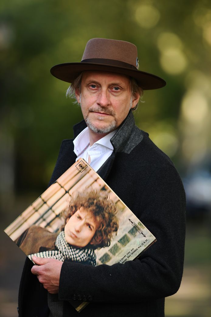 Culemborger schreef boek over Bob Dylan: ‘Over hem heeft iedereen wel ...