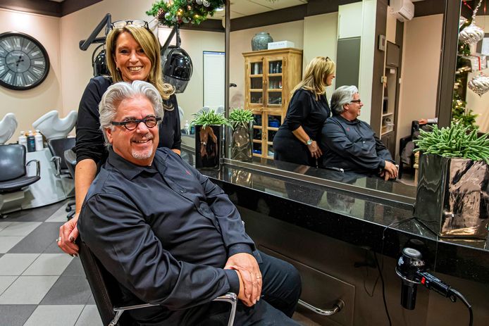 Sloop dwingt kapper Camphens na 57 jaar tot vertrek | Bergen op Zoom ...
