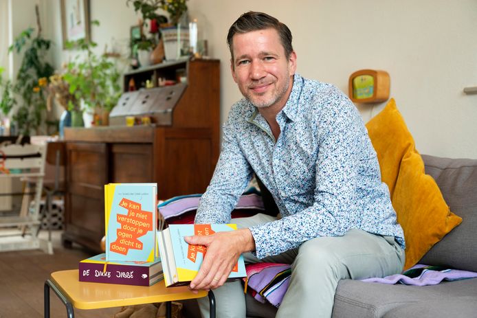 Jibbe Willems stopte door plankenkoorts als acteur. Via het callcenter ...