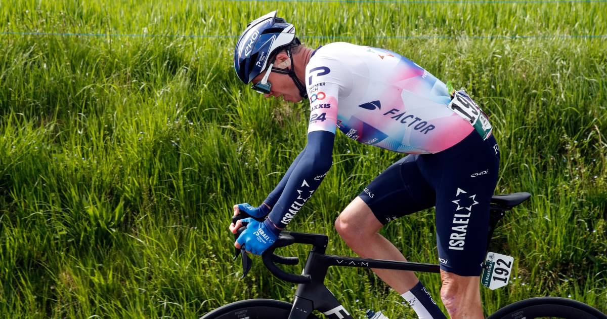 Ploegbaas haalt hard uit naar Chris Froome: ‘Hij is zijn geld niet ...