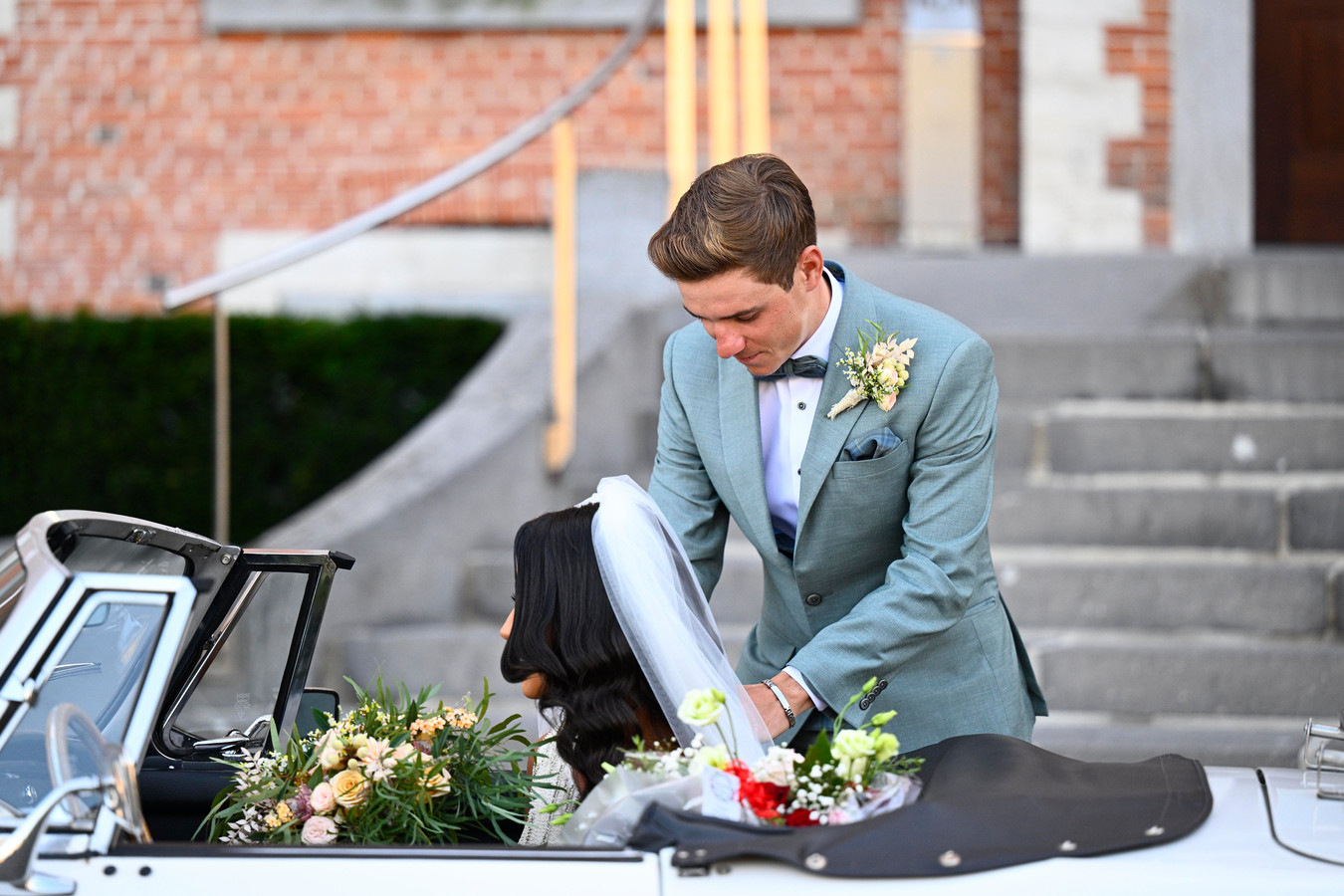 Remco Evenepoel et Oumi Rayane se sont dit “oui”: découvrez les images ...