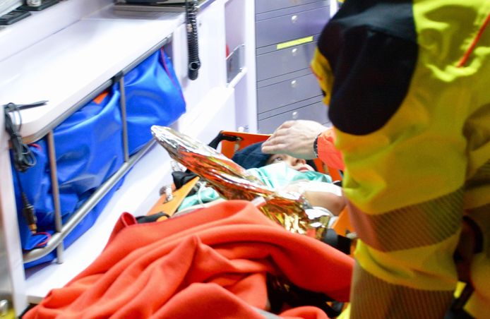 Nog Vier Overlevenden Gered Uit Italiaans Hotel Buitenland Adnl
