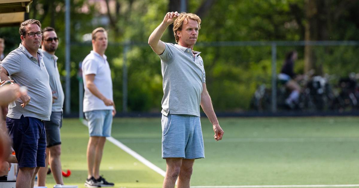 Succescoach Robbert Groeneveld gaat Alphen verlaten: ‘Ik zeg liever dat ...