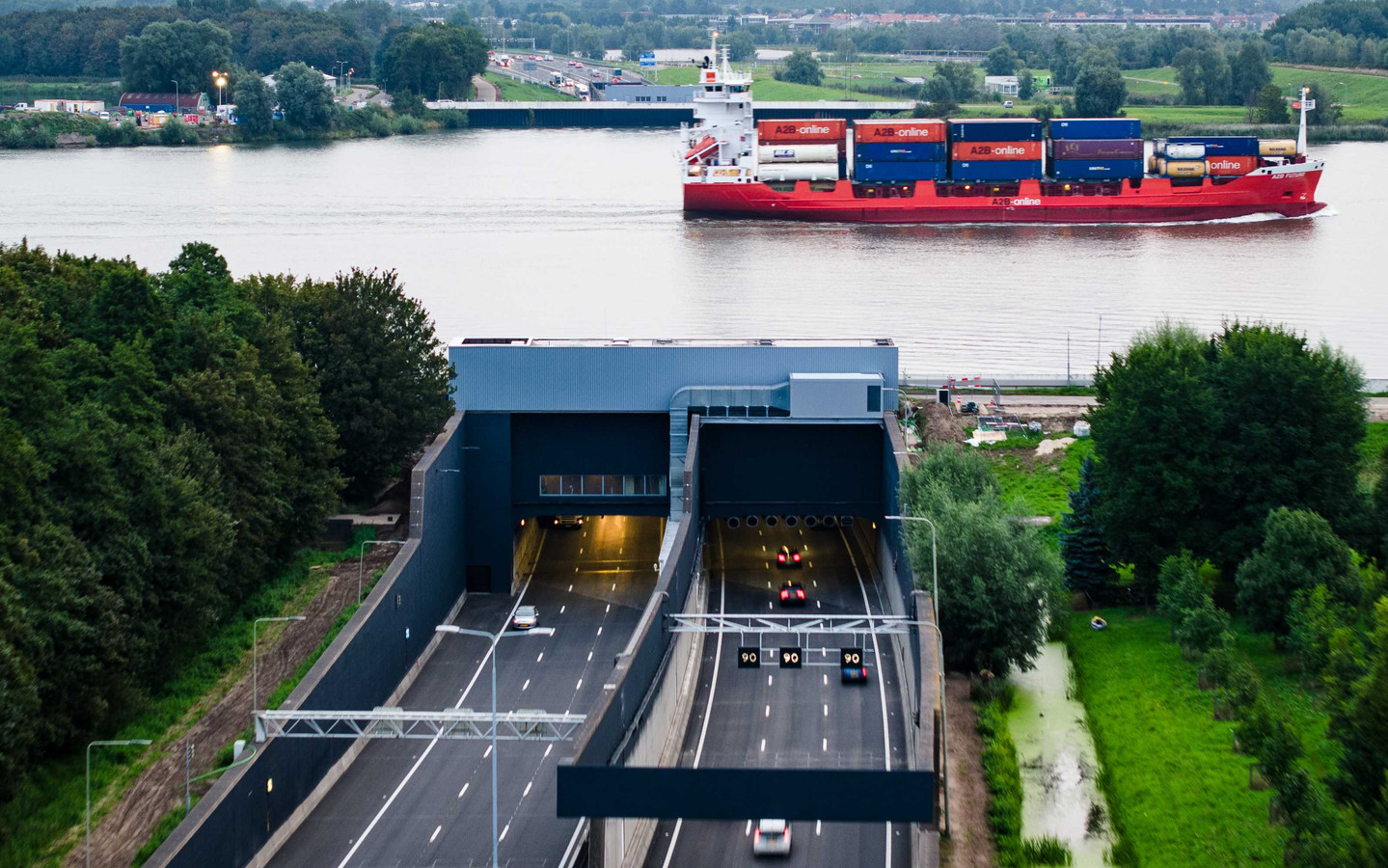 Renovatie Heinenoordtunnel A29 zorgt voor afsluiting in weekenden ...