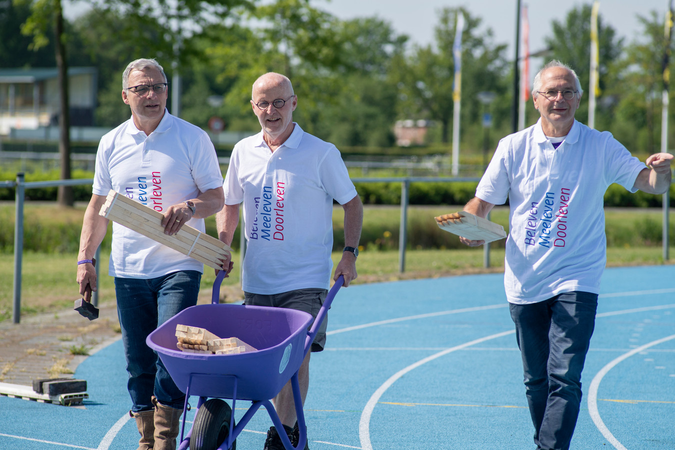Grote betrokkenheid Ommenaren bij SamenLoop voor Hoop van KWF | Foto ...