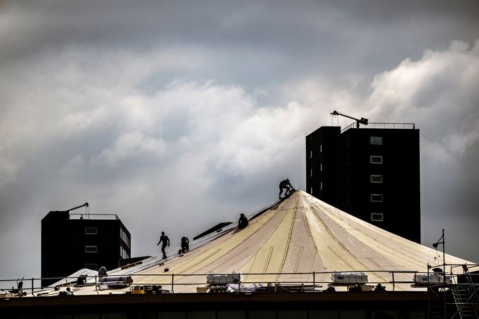 Triavium, icoon van de jaren 90, krijgt een nieuw eigentijds dak ...