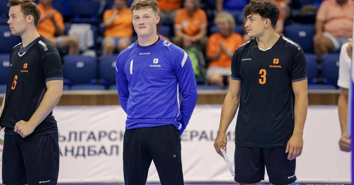 Handballer Houtepen bij Oranje voor EK in Duitsland | Middelburg | AD.nl Handballer Houtepen bij Oranje voor EK in Duitsland | Middelburg | AD.nl