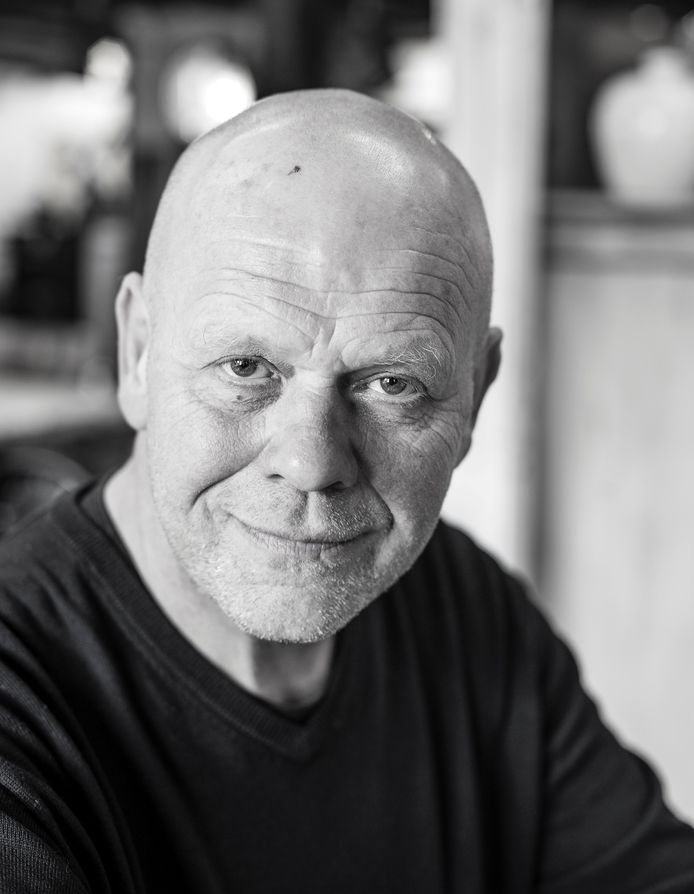 Voormalige tv-kok Eric Rotte (60) overleden | Zeeland | AD.nl