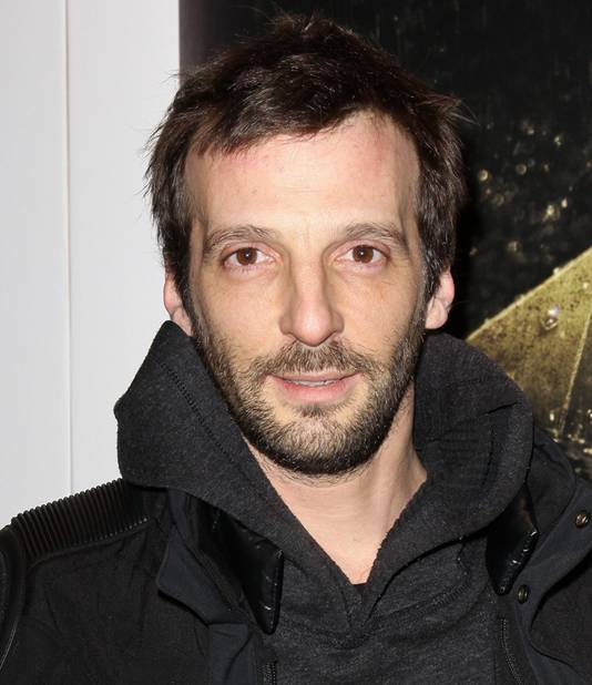 Véronique Genest et Mathieu Kassovitz se clashent sur Twitter | People ...
