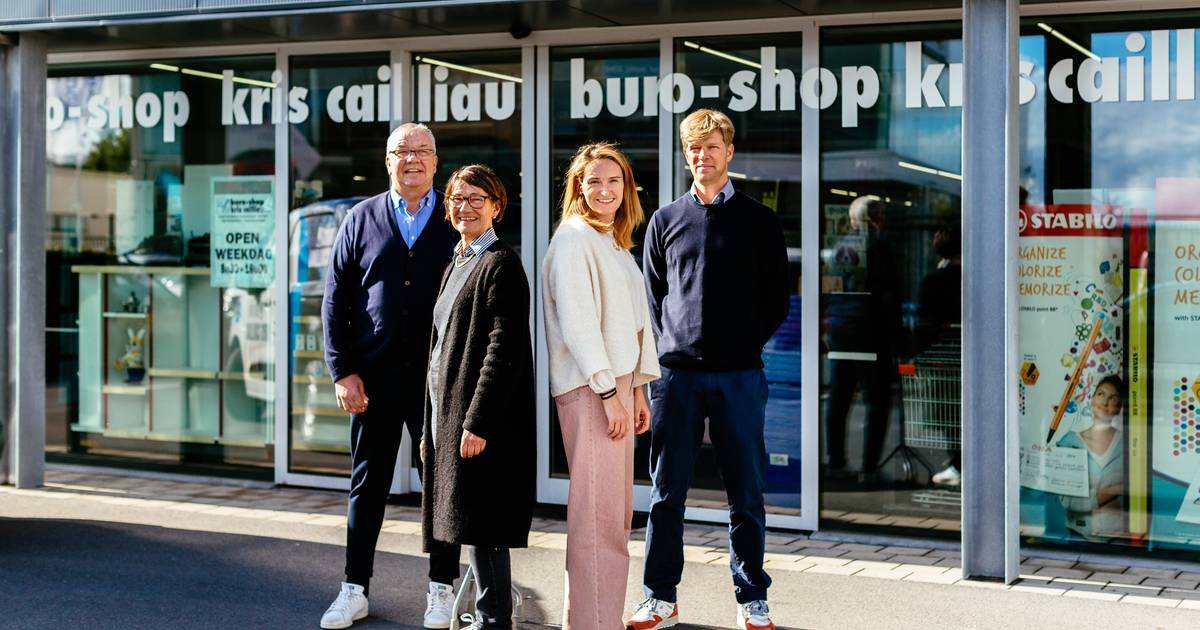Stijn en Evy nemen het roer over in Buroshop Kris Cailliau: “Eigen ...