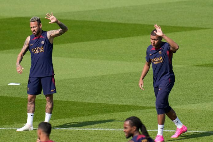 Paris Saint-Germain wijst sterren de deur, maar Kylian Mbappé weigert te vertrekken ...