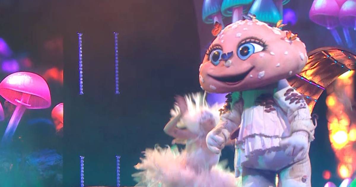 KIJK. Het eerste optreden uit ‘The Masked Singer’: Champignon zorgt ...