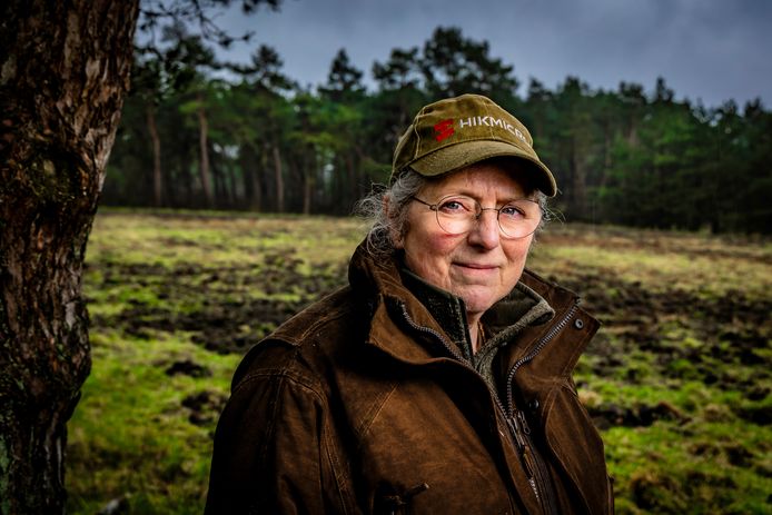 Hoe is het om een dier te doden? Jager Pauline (67) geeft kijkje in haar wereld: ‘Dit is wat ik ...