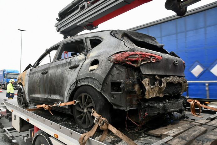 Dat is pas pech hebben: rit naar Frankrijk om kapotte auto op te halen ...