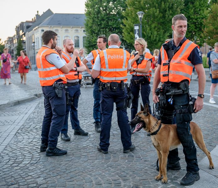 Politie evalueert voorbij Lokerse Feestweek: “Festivalbezoeker ...