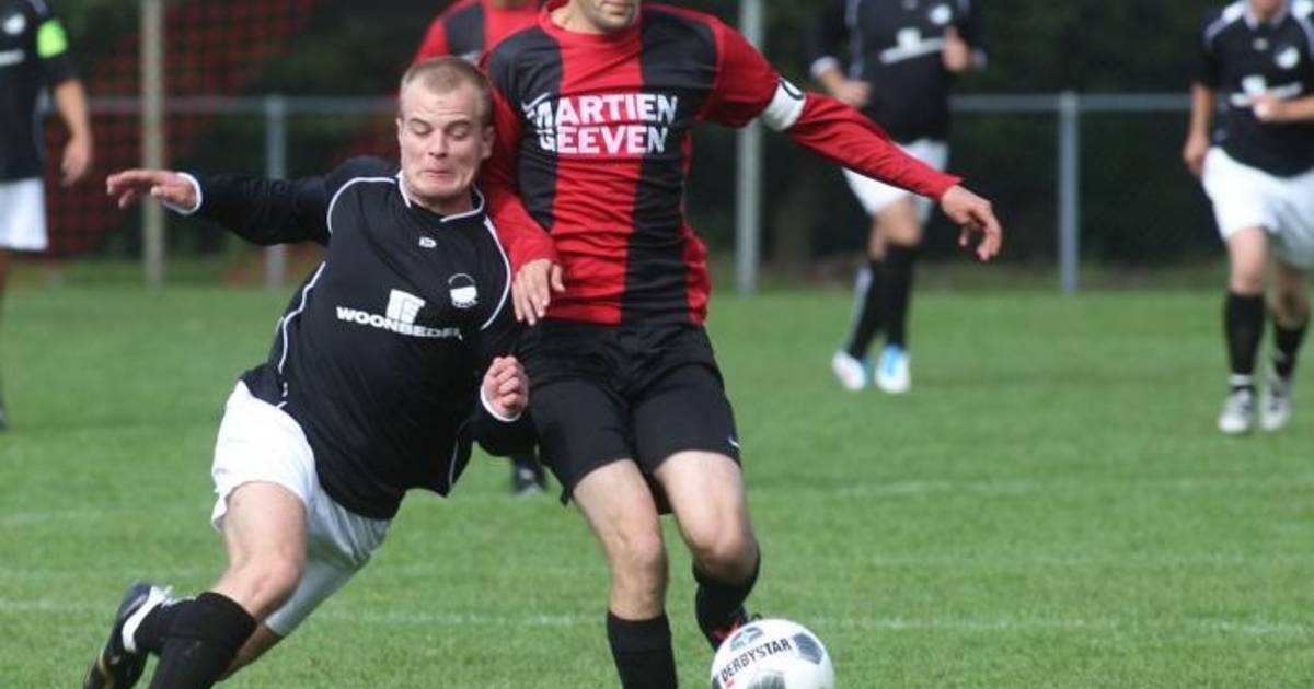 Tom Brouwers van Braakhuizen terug naar Geldrop | Amateurvoetbal | ed.nl