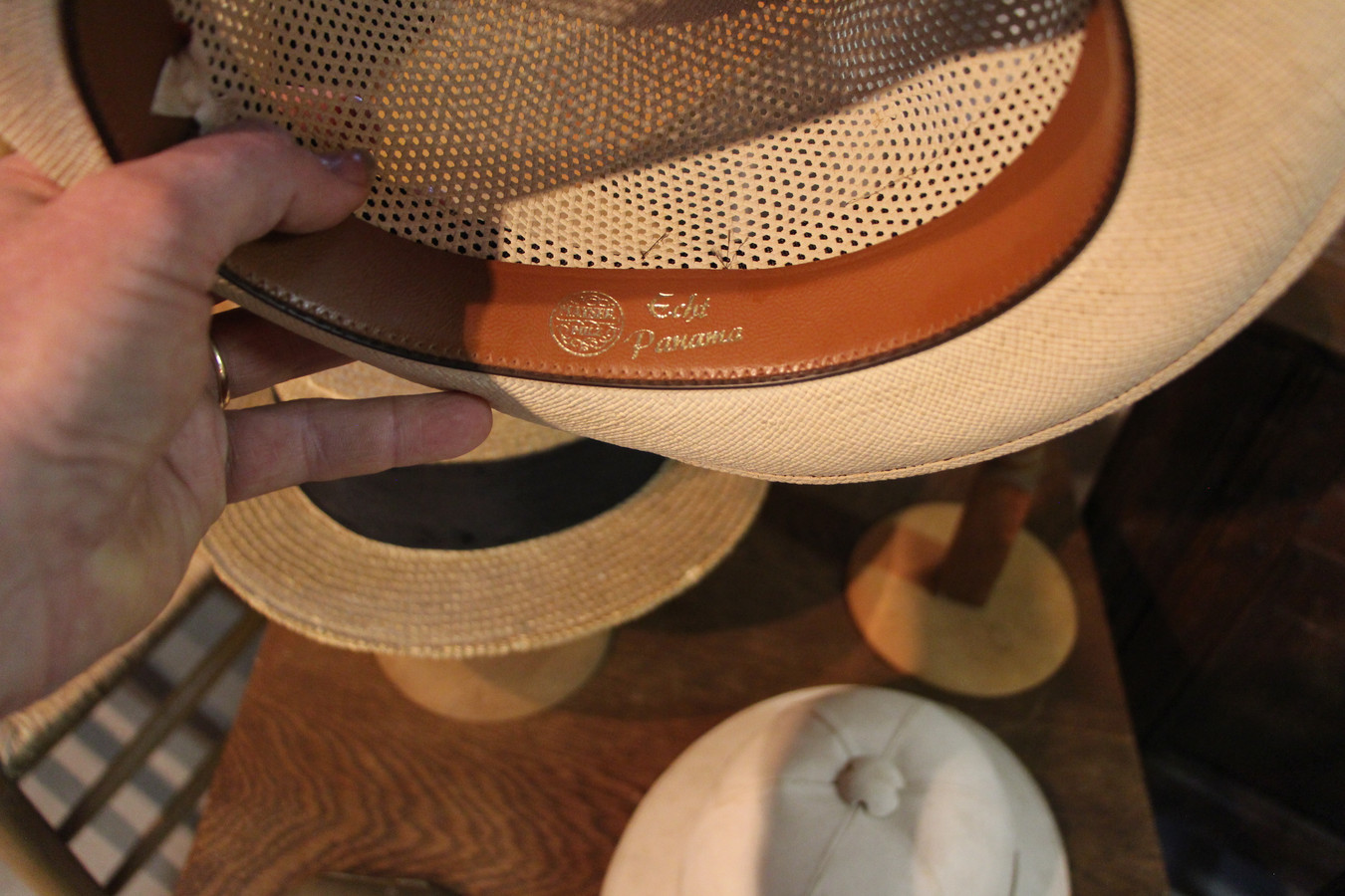 Houd het hoofd koel! Hoeden als zomers thema bij De Sfeer van Weleer ...