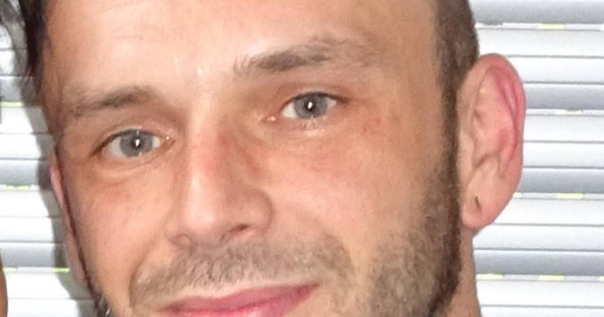 Robby Van den Eede (34) weer thuis | Aalst | hln.be