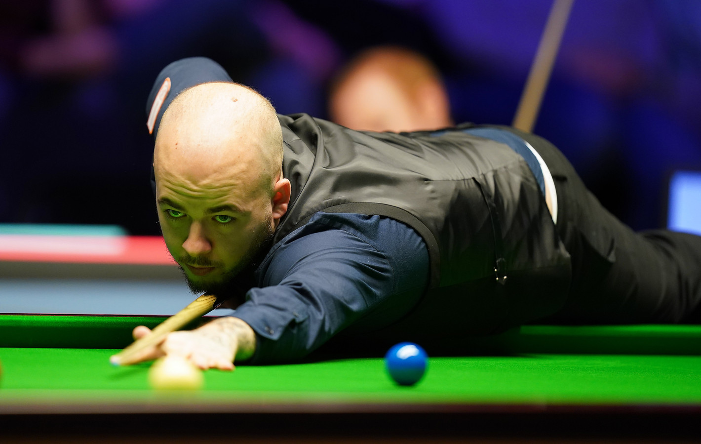 Luca Brecel imponeert alweer en staat in halve finales van UK ...