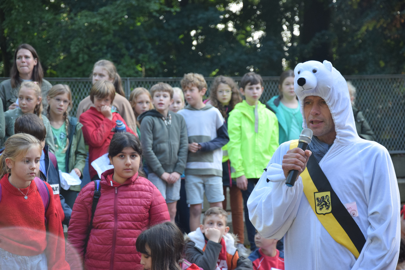 De Bende van Beersel strijdt opnieuw voor het klimaat in de lagere ... De Bende van Beersel strijdt opnieuw voor het klimaat in de lagere ...