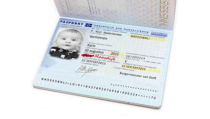 'Ouders willen woonplaats in paspoort bij ziekenhuisgeboorte ...