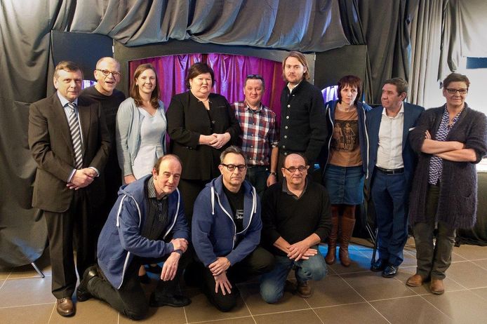 Minister De Block maakt kennis met Suikerbol | Lebbeke | hln.be