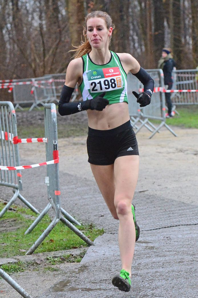 Plaatselijke Hanne Pardaens neemt het zondag in Gooik op tegen Jenna ...