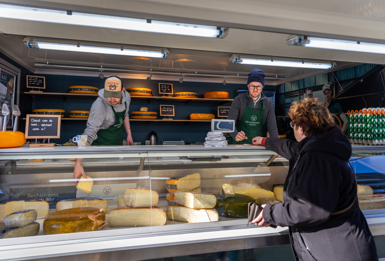 Knegselse broers de boer op met ‘klimaatneutrale kaas’ met lente-ui of ...