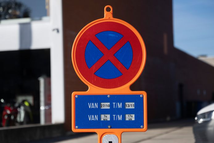 Voortaan digitale en dynamische parkeerverbodsborden in Antwerpen ...