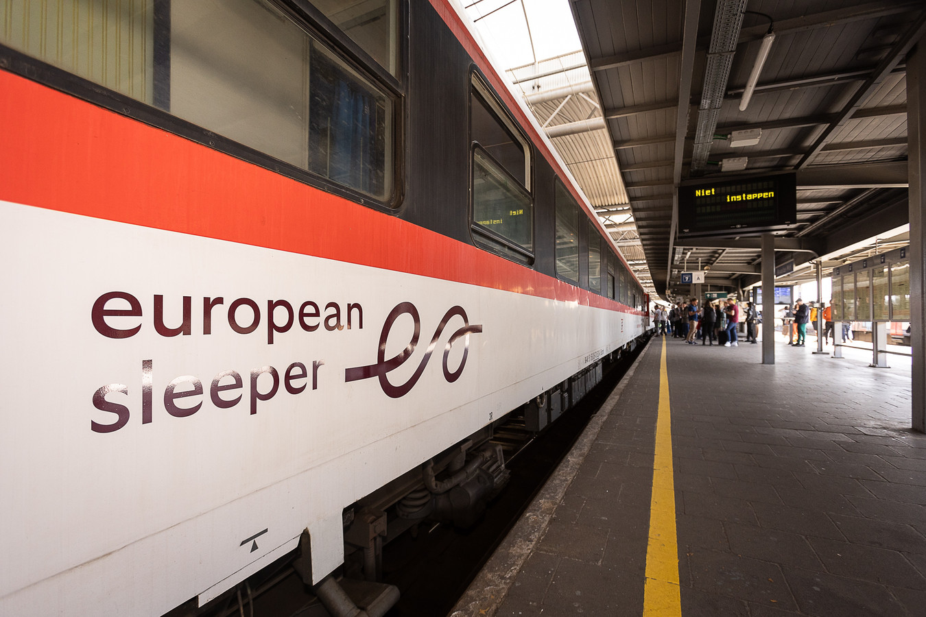 Met de trein naar Praag? Het kan nu vanaf Rotterdam Centraal | Foto | AD.nl