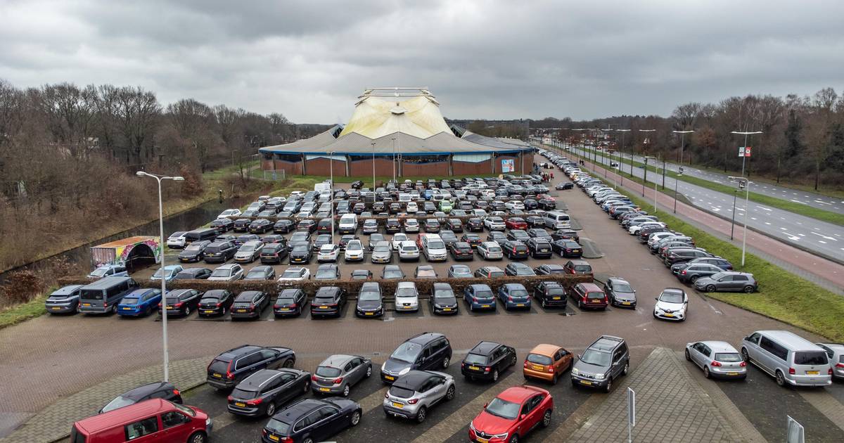 Op deze locaties in Deventer parkeer je straks je auto mogelijk onder ...
