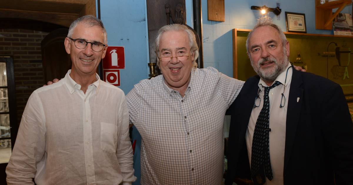 Barbier Luc De Smet viert 60ste verjaardag | Melle | hln.be