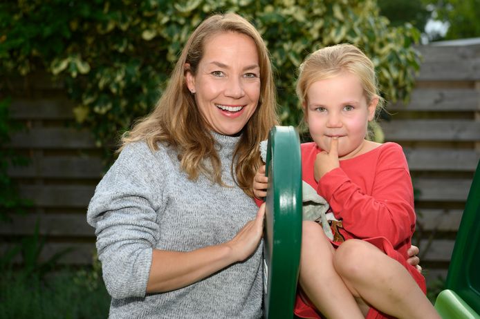 Anke (38) had jarenlang moeite met de druk, tot de geboorte van haar ...