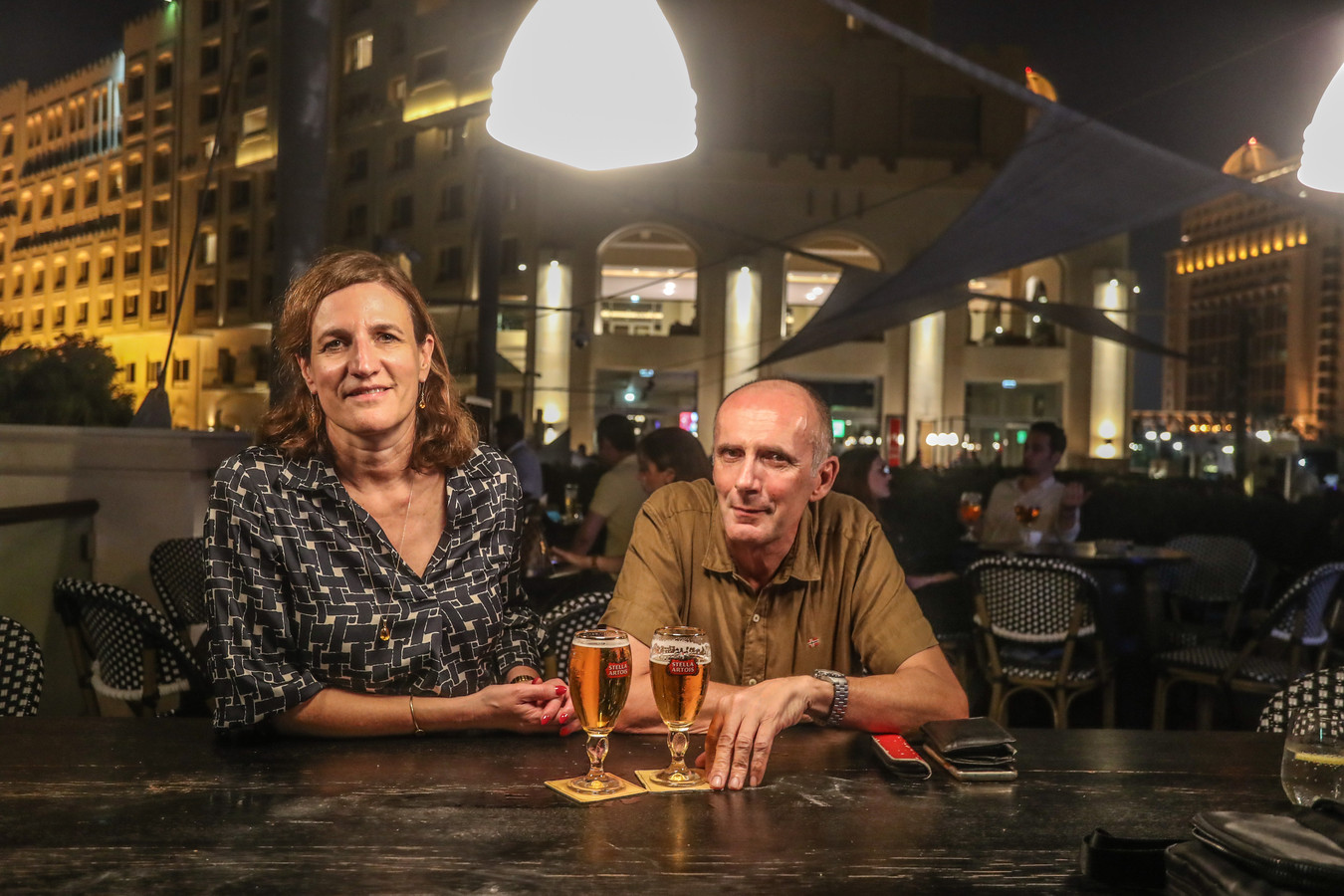 Op bezoek bij Vlamingen in Doha, Qatar: “Als het is om een avondje aan ...