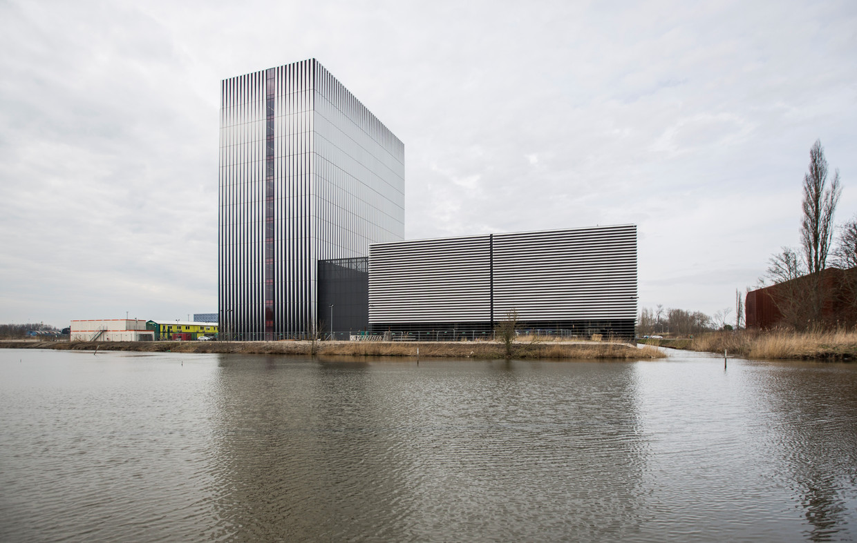 Amsterdamse datacenters moeten woningen verwarmen, gratis | Het Parool