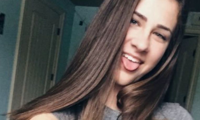 Tiener (16) komt op geheel eigen en vrolijke wijze uit de kast
