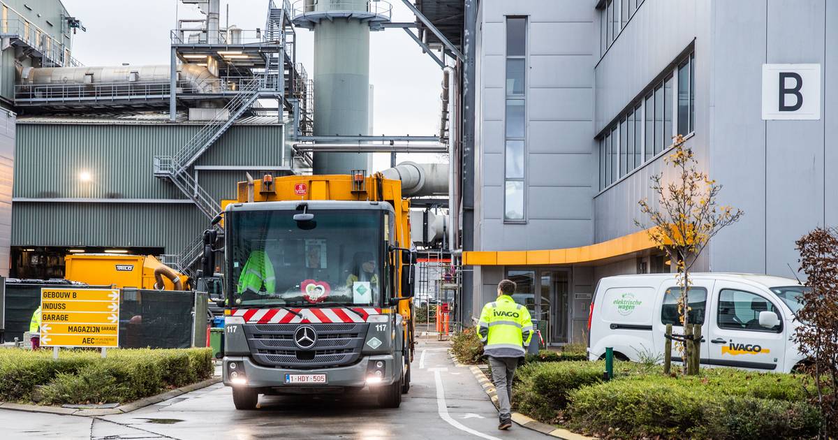 Ivago werkt weer: “Neem GFT, rest en PMD terug binnen aub” | Gent | pzc.nl