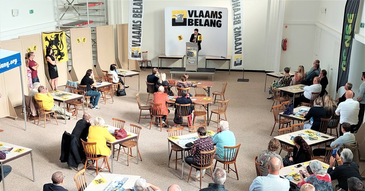 Een misverstand of toch iets meer? Hoe geraakte een officiële vlag van ...