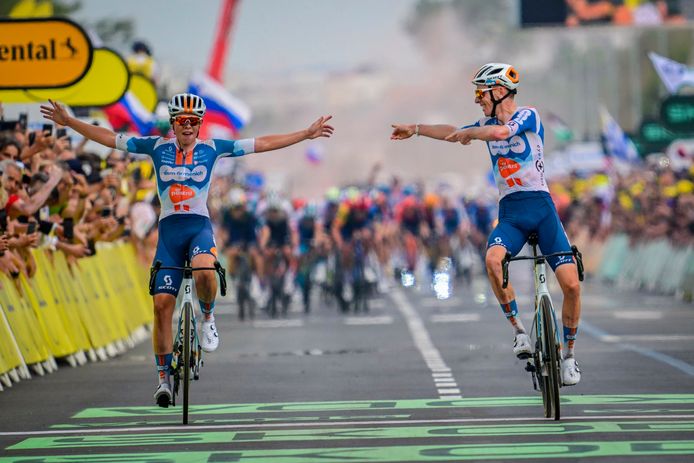 Van den Broek maakt direct naam in Tour de France: ‘Hij heeft een grote ...