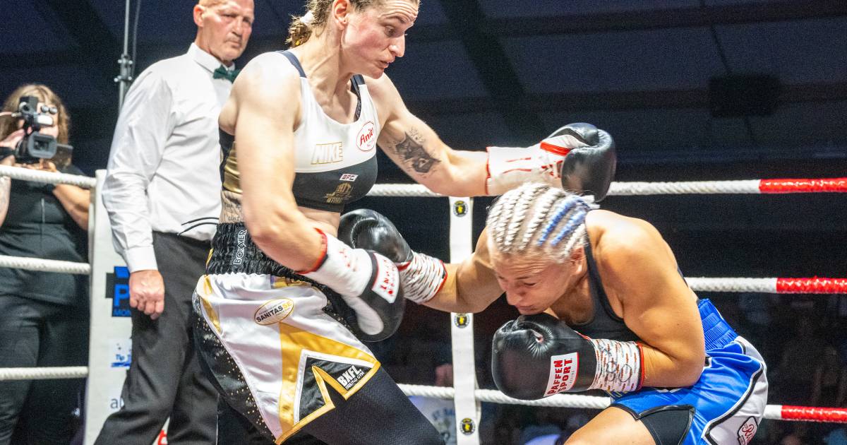 Femke Hermans slaat Maria Lindberg in eerste ronde KO in Roosdaal ...
