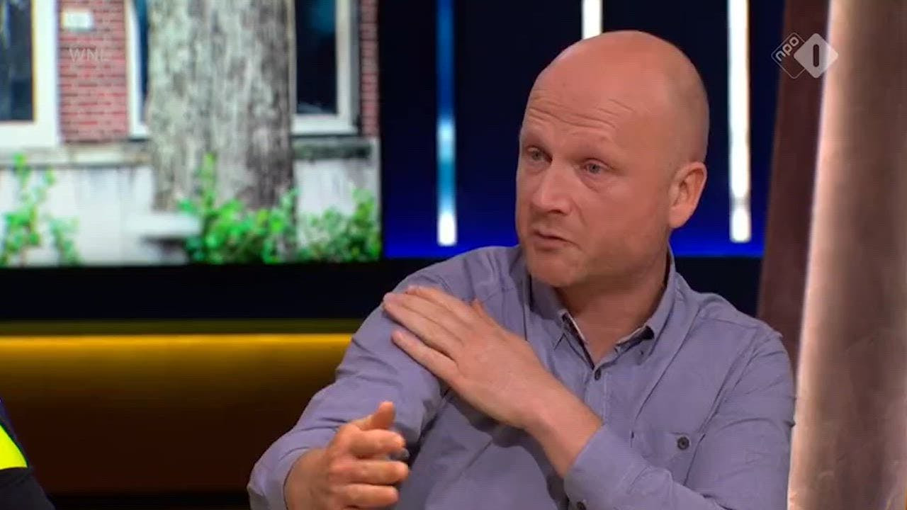 Ook in de straat waar Fouad L. Marlous en dochter Romy vermoordde gaat het leven door: ‘Je móét ...