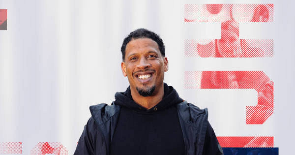 Rapper Rico, bekend van Opgezwolle, geeft vrijheidscollege in Dordt ...